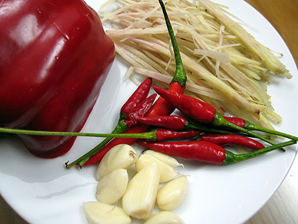 Cách làm tôm chua huế cực ngon tại nhà